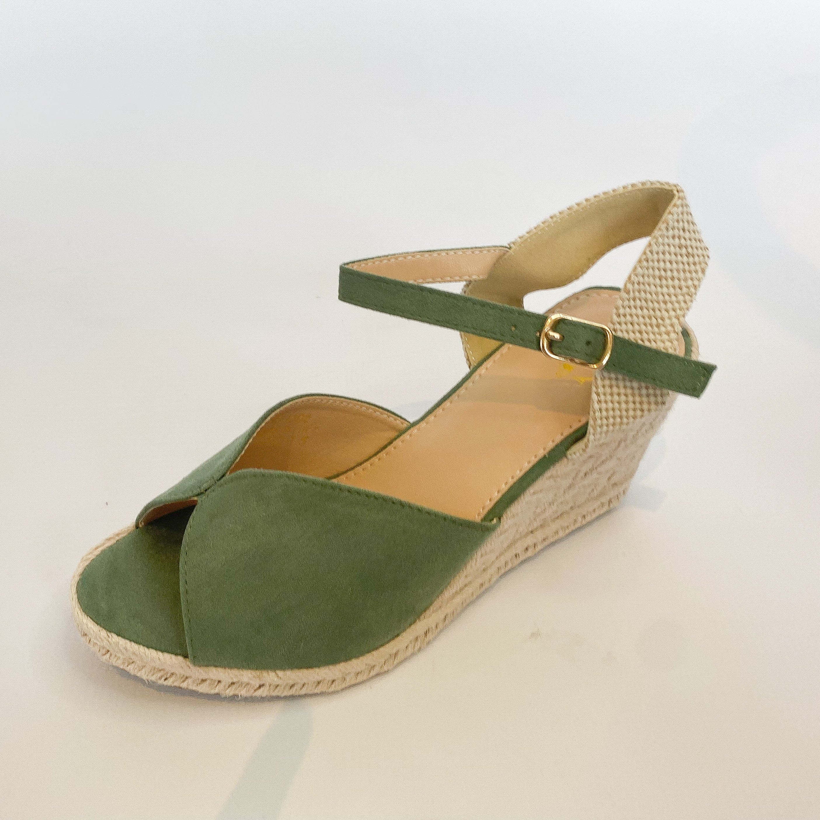 WEDGES – Queue Shoes